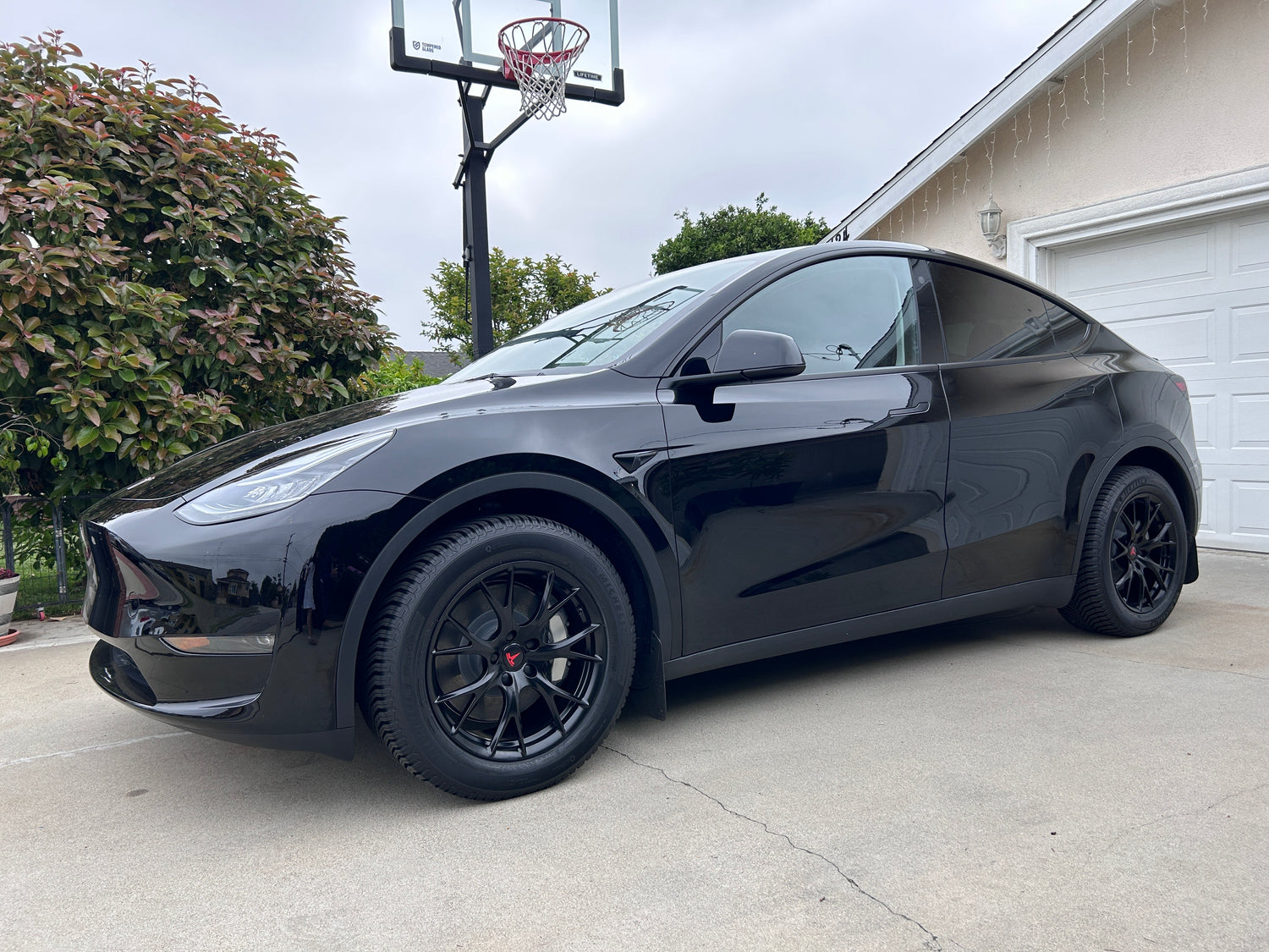 Premium parts and accessories for Tesla vehicles – Martian Wheels